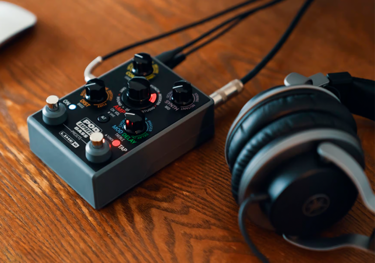 Lleva a cualquier parte tu amplificador POD Express Bass - Musical Cedar